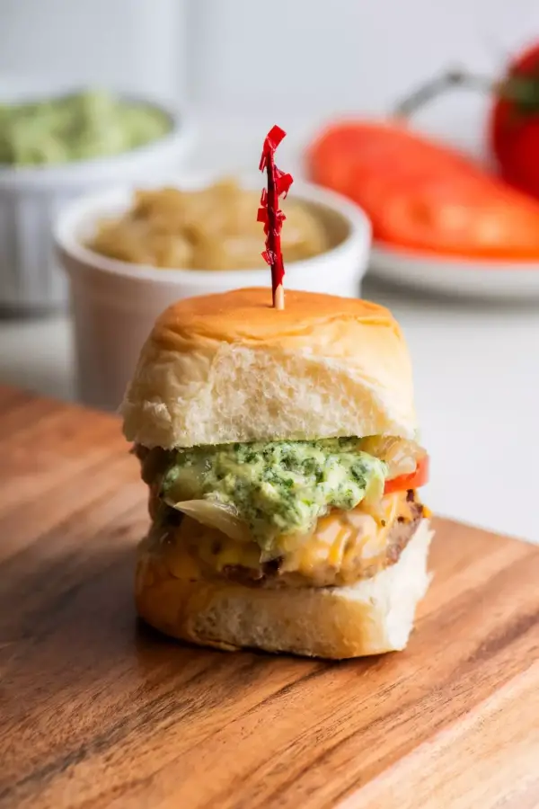 Burgers (Sliders) – Piera's